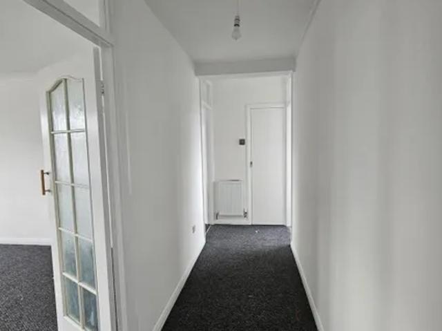 Staines Road, London, IG1 2NS, United Kingdom | 2 bed apartment for rent #138776933 | Rentberry