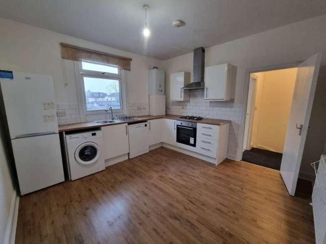 Stainforth Road, Newbury, IG2