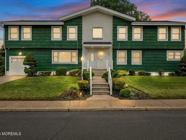 Stamford Dr, Neptune Township, Home For Sale