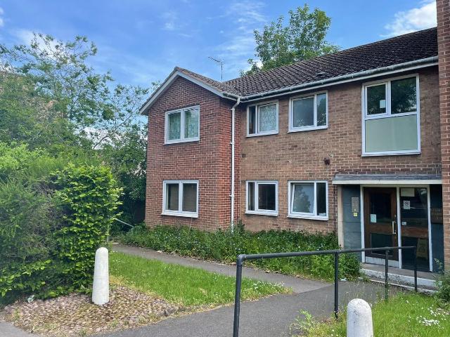 Stamford Gardens, Leamington Spa CV32, 1 bed flat to rent, £900 pcm | PrimeLocation