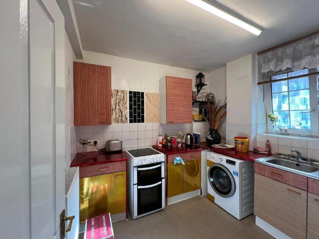 Stamford Hill, London N16 1 bed in a flat share to rent £1,000 pcm £231 pw