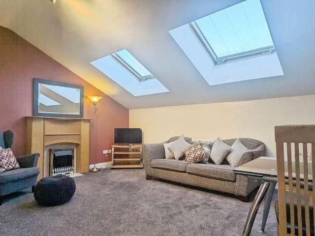 Stamford Road, Mossley, Mossley, OL5