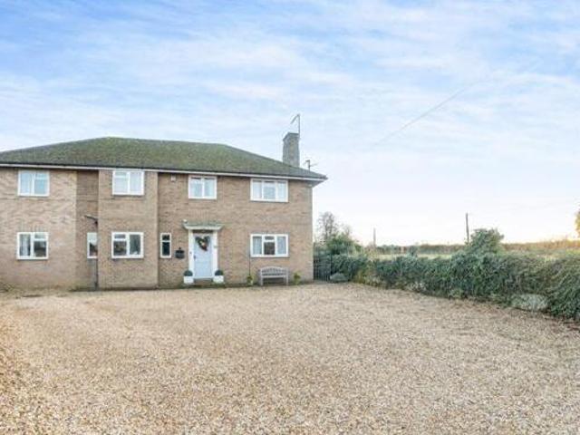 Stamford Road, Easton On The Hill, 5 Bedroom Detached