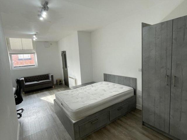 Stamford Street, Leicester LE1, Room to rent, £901 pppm | PrimeLocation