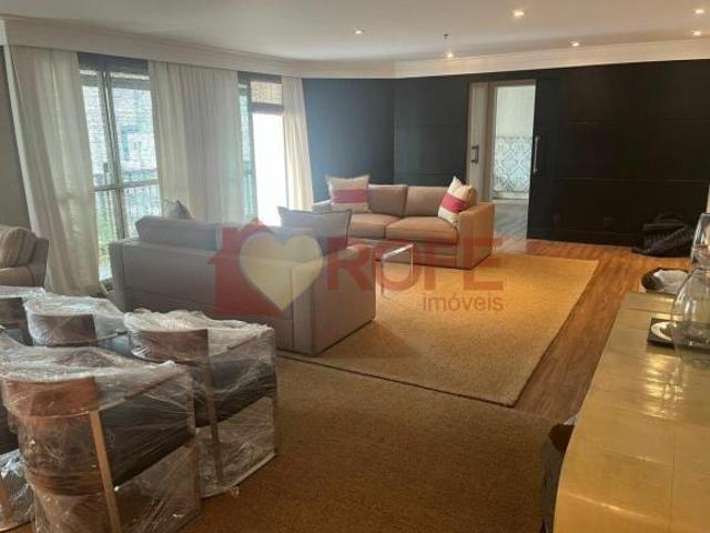 Stanconfort 118m², 2 dormitórios. 2 vagas