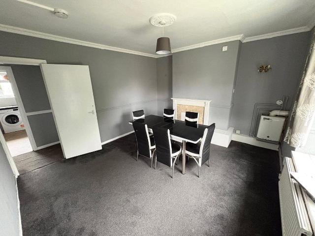 Stanborough Avenue, Borehamwood, Hertfordshire WD6, 2 bed flat to rent, £1,500 pcm | PrimeLocation