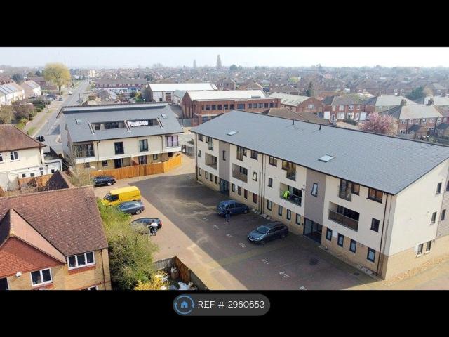 Stanground, Peterborough PE2, 2 bed flat to rent, £895 pcm | PrimeLocation