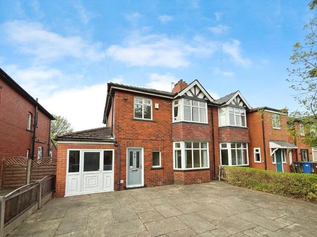Stand Lane, Manchester M26 3 bed semi detached house to rent £1,425 pcm £329 pw