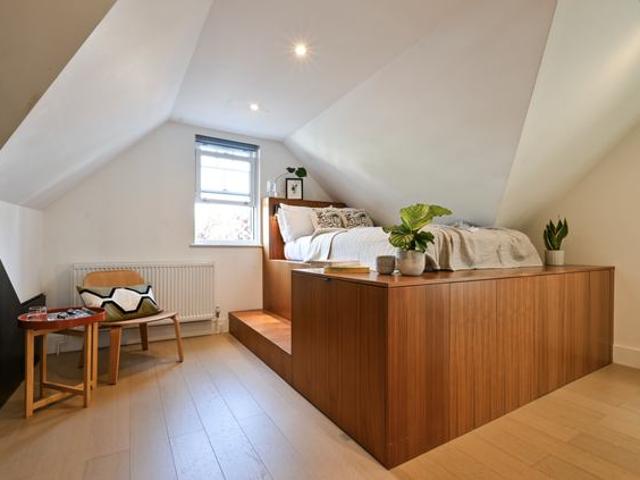 Standard En Suite | Stylish En Suite Room in West