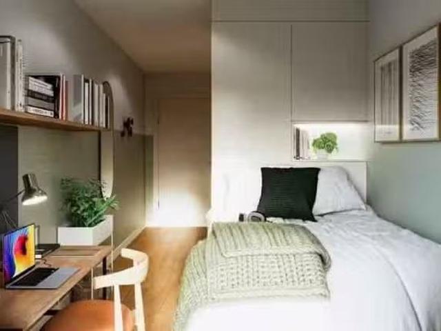 Standard Ensuite