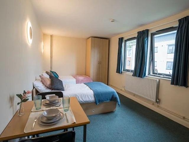 Standard Ensuite