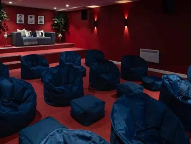 Standard Studio