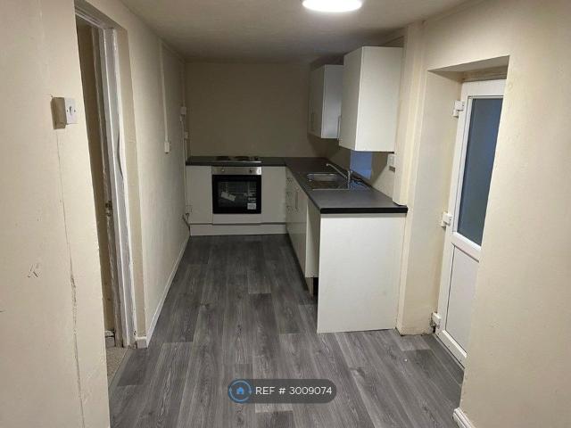 Standert Terrace, Seven Sisters, Neath SA10, 3 bed terraced house to rent, £795 pcm | PrimeLocation