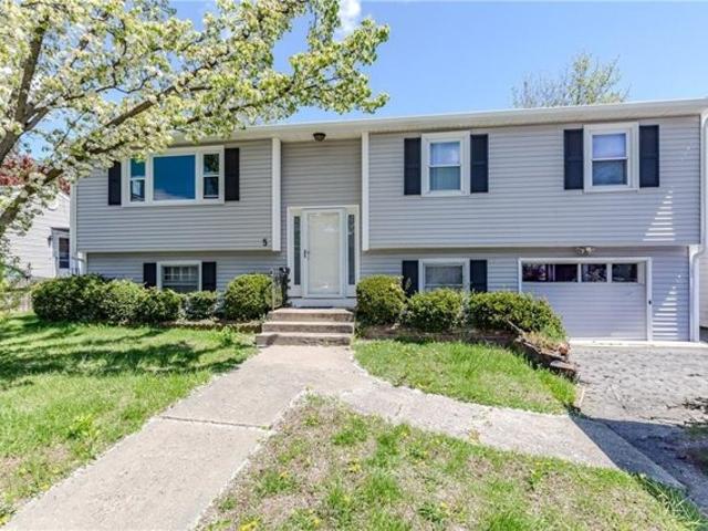 Standish Ave, North Providence, Home For Sale