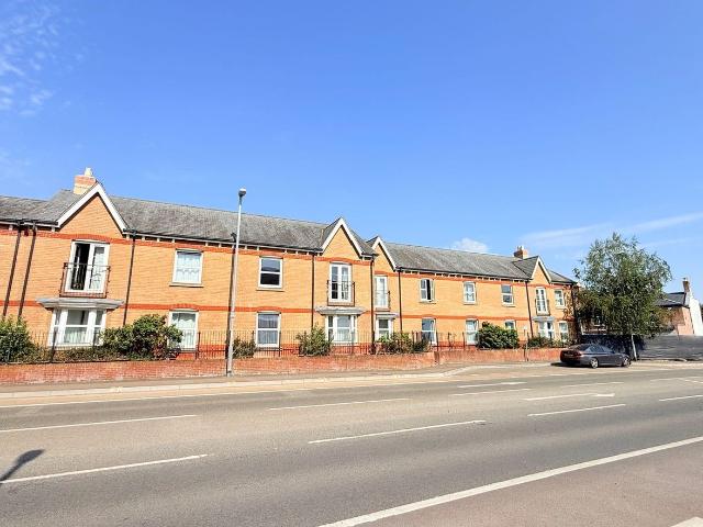 Standish Court, Taunton TA1, 1 bed flat to rent, £795 pcm | PrimeLocation