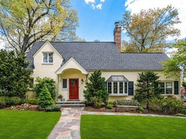 Standish Rd, Wellesley, Home For Sale