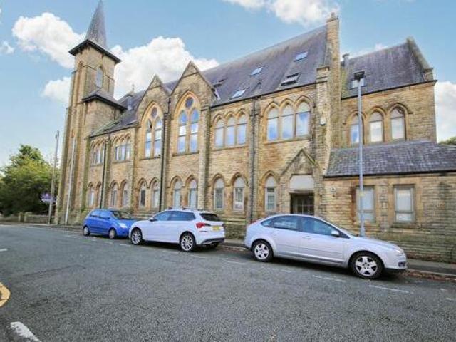 Standishgate, Wigan, 2 Bedroom Flat