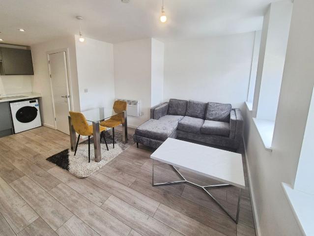 Standishgate, Wigan WN1, 1 bed flat to rent, £725 pcm | PrimeLocation