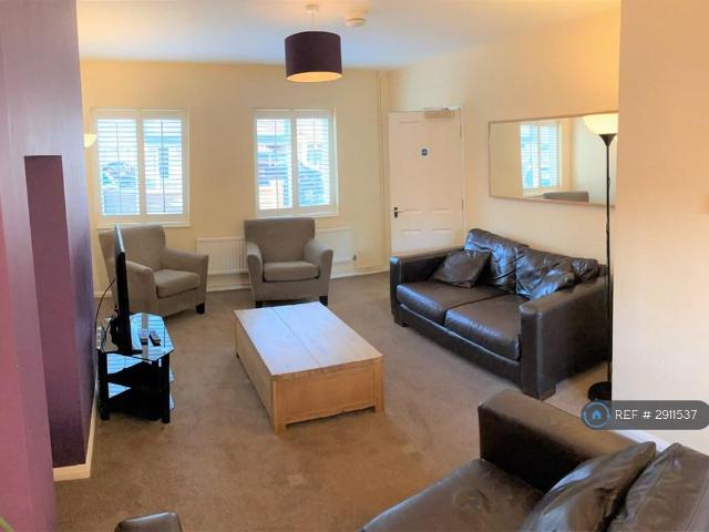Stanesfield Road, Cambridge, CB5 5 bed semi detached house to rent £3,600 pcm £831 pw