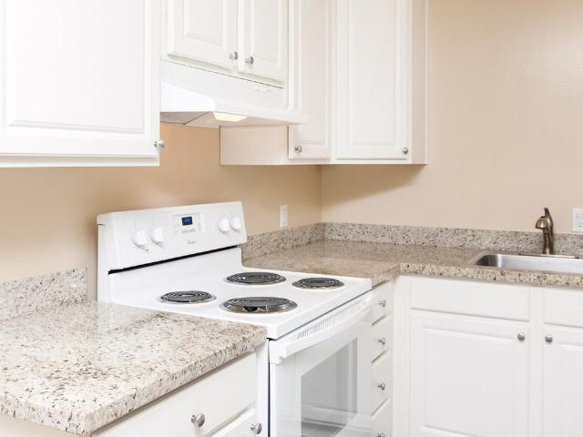 Stanford Villa 1 Bedroom Apartment for Rent at 3375 Alma St, Palo Alto, CA 94306 St. Claire Gardens