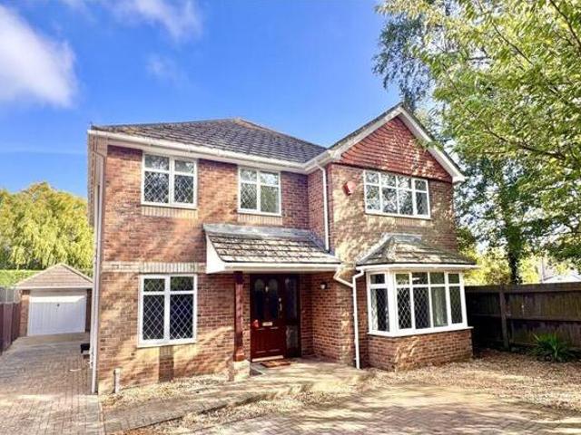 Stanford Gardens, Lymington, 4 Bedroom Detached