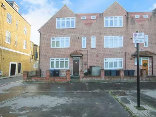 Stanford Road, London, SW16 4PZ