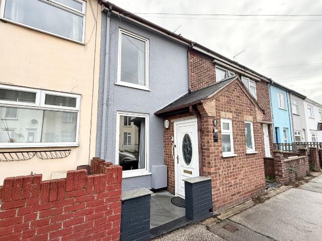 Stanford Street, Lowestoft NR32, 2 bed terraced house to rent, £900 pcm | PrimeLocation