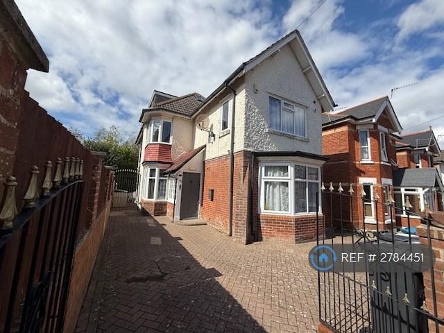 Stanfield Road, Bournemouth, BH9 6 bed detached house to rent £3,340 pcm £771 pw