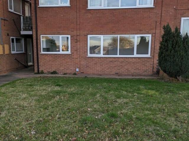 Stanhome Court, West Bridgford NG2, 2 bed flat to rent, £795 pcm | PrimeLocation