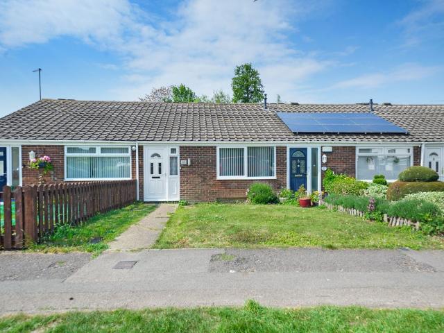 Stanhope Avenue, Sittingbourne ME10, 2 bed terraced bungalow to rent, £1,200 pcm | PrimeLocation