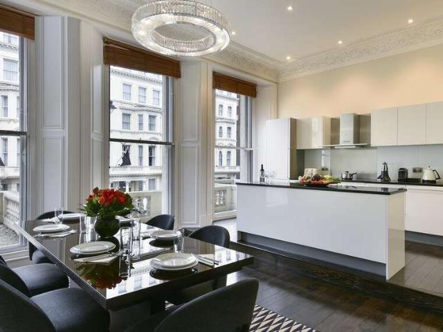 Stanhope Gardens, London SW7, 3 bed flat to rent, £17,333 pcm | PrimeLocation