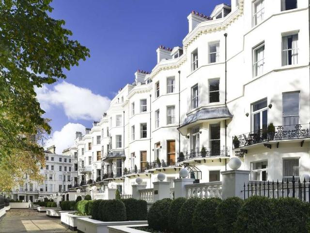 Stanhope Gardens, London SW7, 3 bed flat to rent, £24,895 pcm | PrimeLocation
