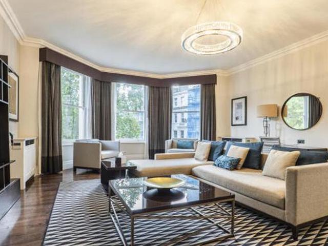 Stanhope Gardens, South Kensington, 2 Bedroom Flat