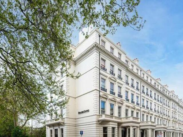 Stanhope Gardens, South Kensington, Studio Flat For