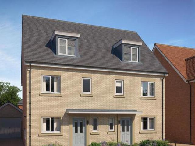 Stanhope Lines, Aldershot, 4 Bedroom Semi detached
