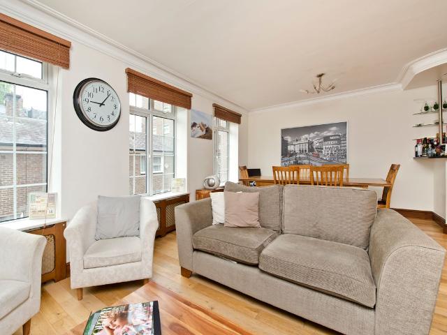 Stanhope Mews East, South Kensington, London SW7, 4 bed town house to rent, £6,500 pcm | PrimeLocation