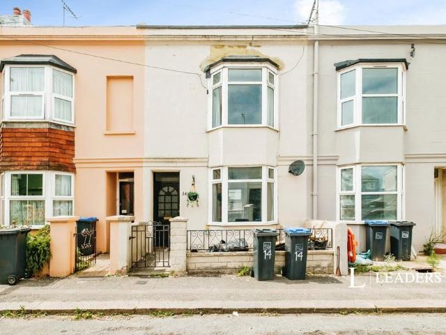 Stanhope Road, BN11 2 bed terraced house to rent £1,550 pcm £358 pw