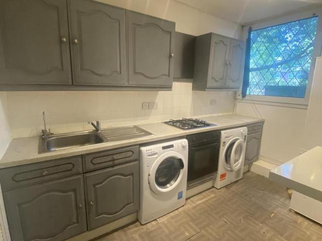 Stanhope Street, London NW1 2 bed maisonette to rent £2,300 pcm £531 pw