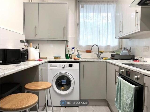 Stanhope Street, London NW1, 3 bed flat to rent, £3,850 pcm | PrimeLocation