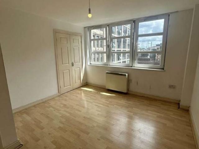 Stanlo House, Manchester, M1