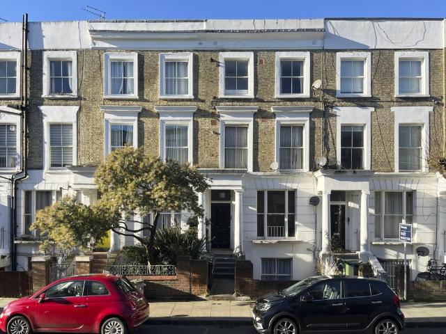 Stanlake Road London W12 1 bed flat to rent £3,300 pcm £762 pw