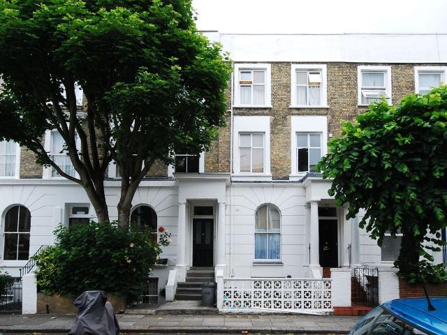 Stanlake Road, Shepherd's Bush, London W12, 3 bed maisonette to rent, £4,250 pcm | PrimeLocation