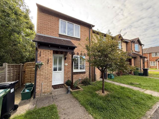 Stanley Mead, Bristol BS32, 2 bed property to rent, £1,300 pcm | PrimeLocation