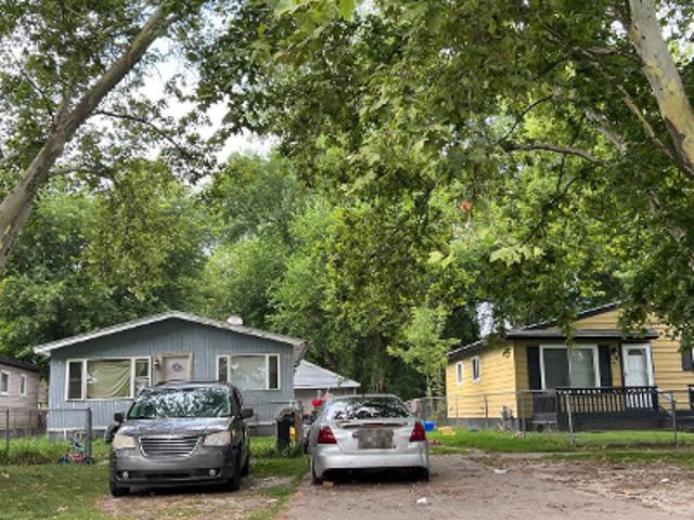 Stanley Ave