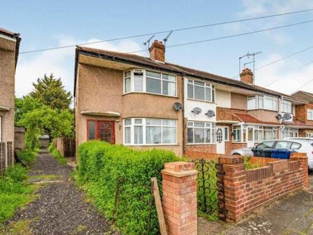 Stanley Avenue, Greenford, 3 Bedroom End