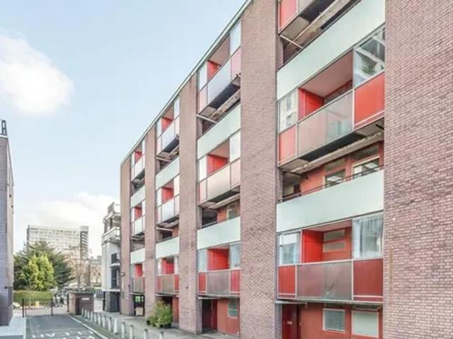 Stanley Cohen House, Golden Lane, London, EC1Y 0RL, United Kingdom | 2 bed duplex for rent #140396074 | Rentberry
