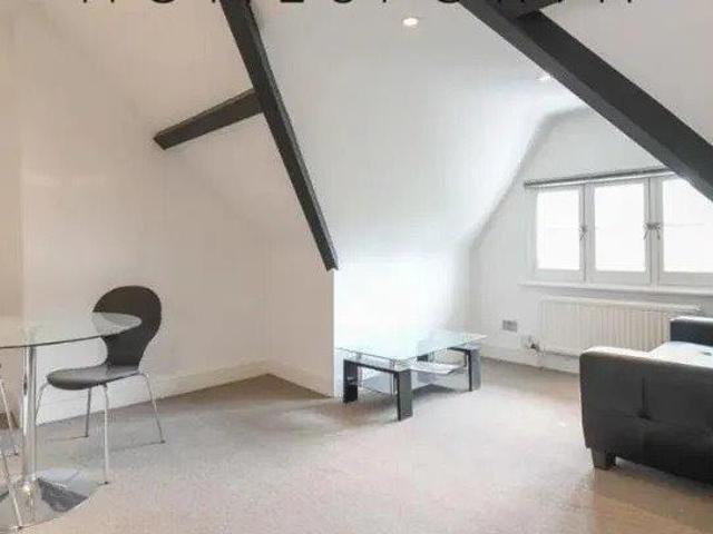 Stanley Gardens, Willesden Green 2 bed flat to rent £2,253 pcm £520 pw