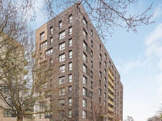 Stanley Road, Acton, 2 Bedroom Flat