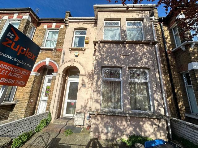 Stanley Road, London N9, Studio to rent, £1,200 pcm | PrimeLocation