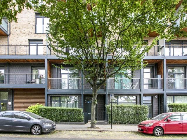 Stanley Road, London W3, 3 bed maisonette to rent, £3,300 pcm | PrimeLocation